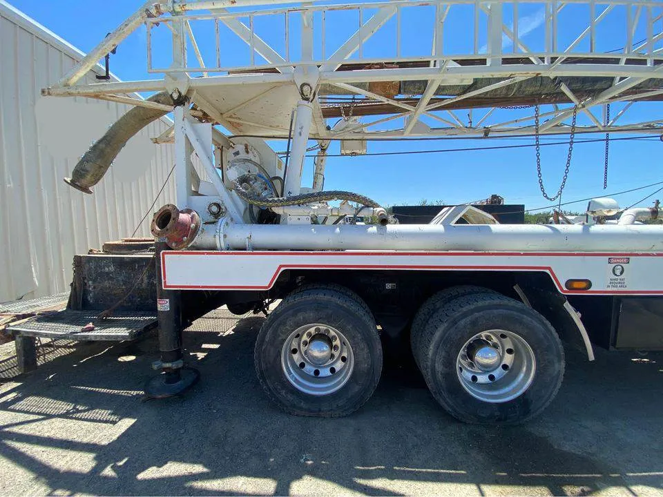 2015 Gefco SS22 Drilling Rig - CAA Heavy Equipment