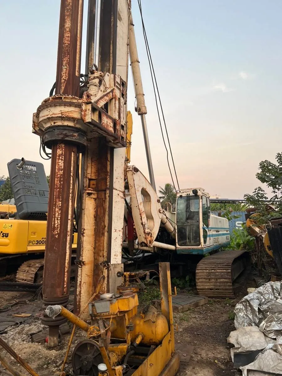 2002 SOIL MAX Drilling Rig - CAA Heavy Equipment